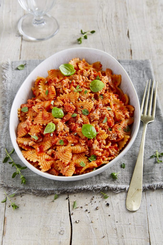 God italiensk tonfiskpasta – Tonfiskrecept med tomatsås